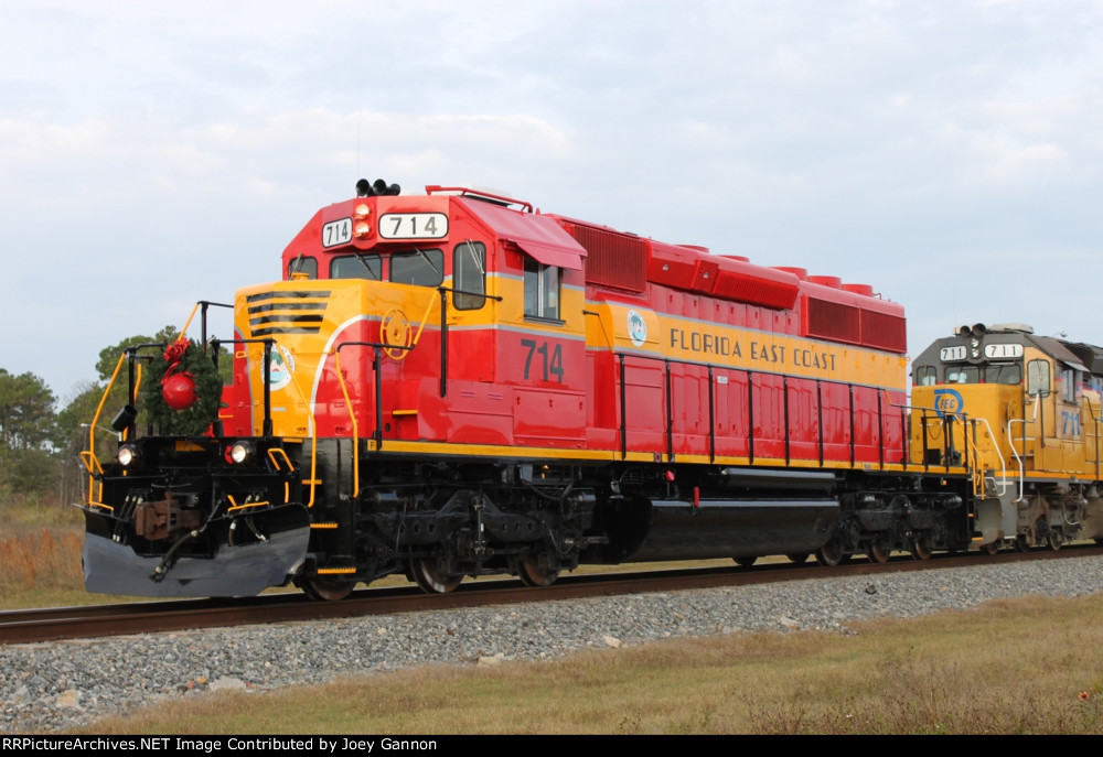 FEC SD40-2 714